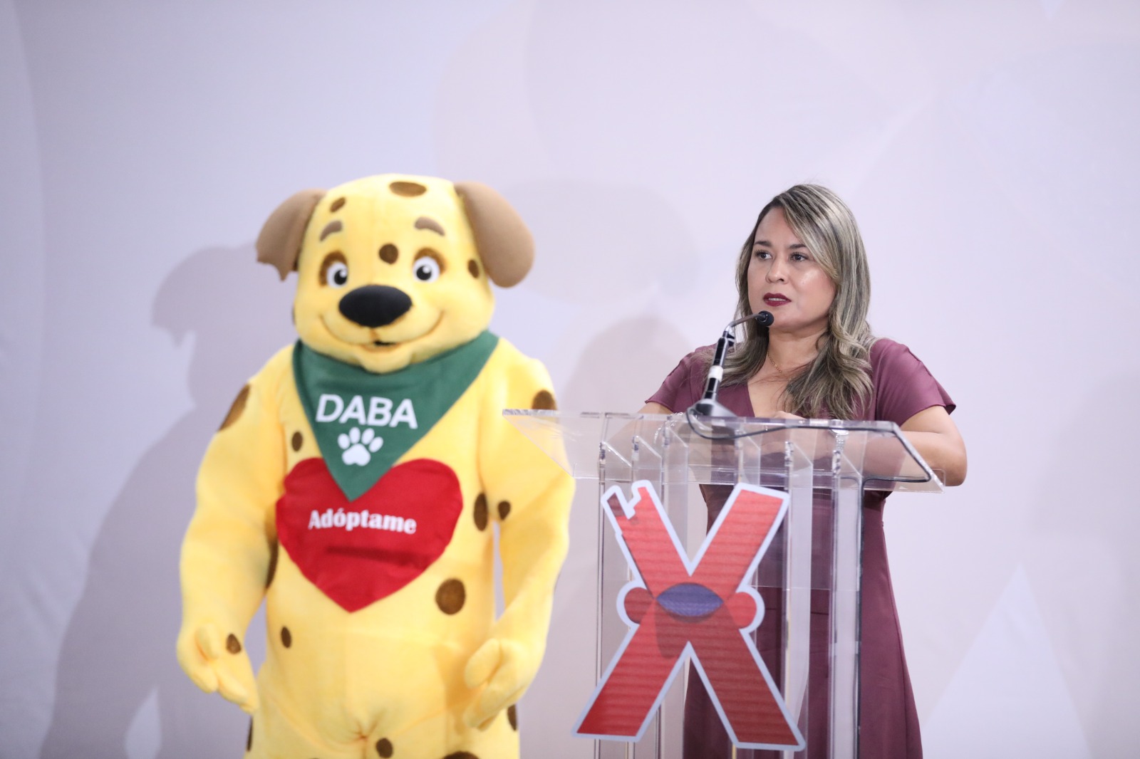 Presentan a “Dabita”, la botarga de DABA – www.fuenteinformativa.com